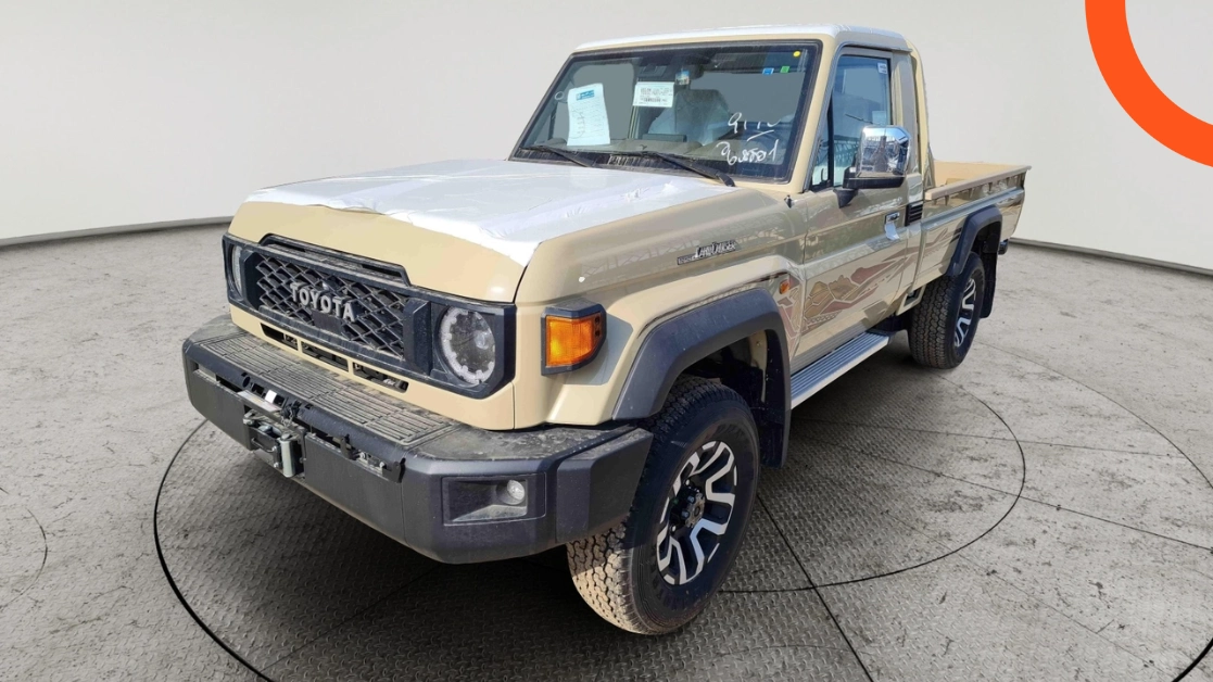 Top 10 Pickup Trucks of 2025 in Saudi Arabia | Syarah Guide