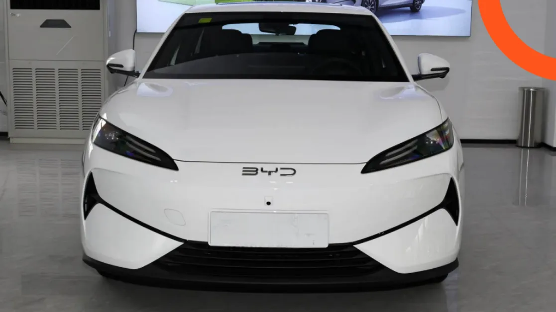 BYD E7 2025 Specs and Prices with Images | Syarah Guide
